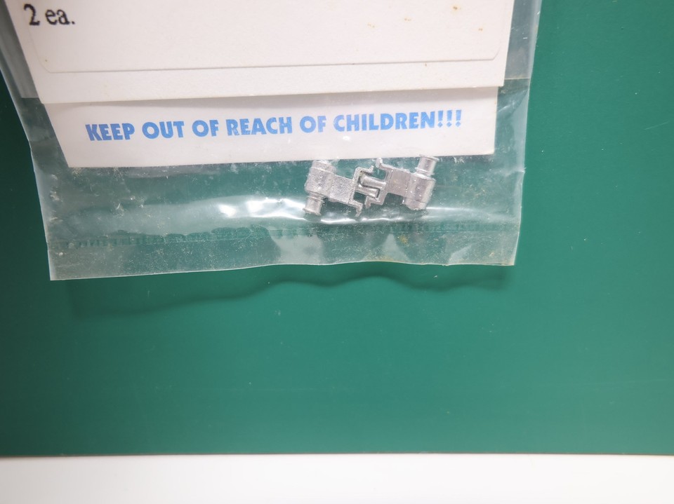 USED KITBITS 374 HO Scale Generator (2 pcs) Read Description | eBay