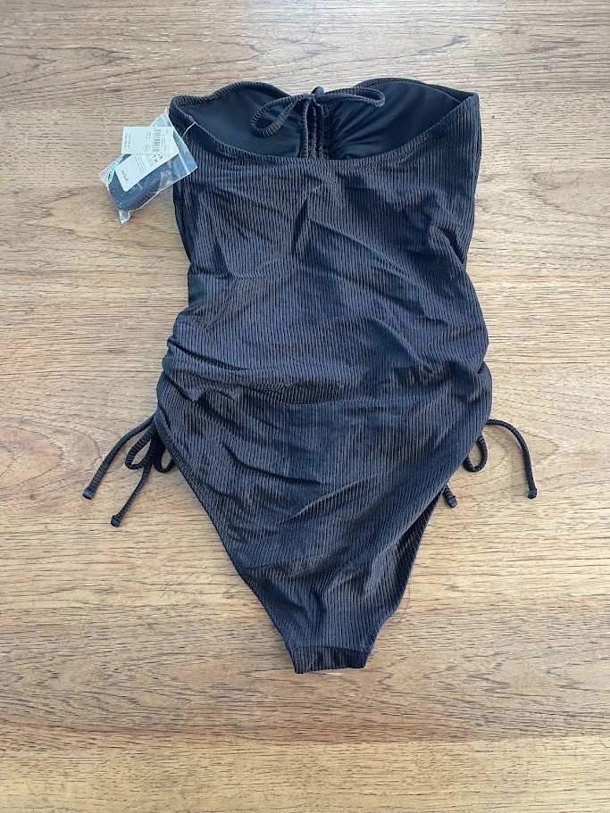 Aerie Black MEDIUM Textured Fabric Ruched Strapless One Piece Swimsuit ...