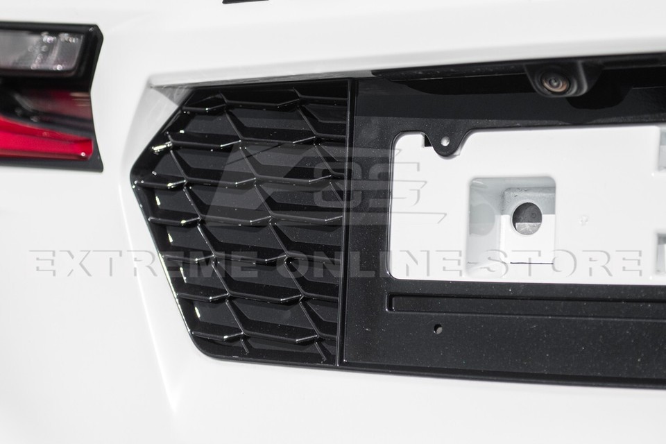 For 20-Up Corvette C8 Base Painted CARBON FLASH Rear License Frame Trim ...