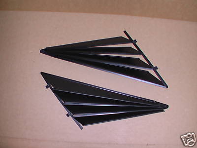VN HOLDEN COMMODORE QUARTER WINDOW PAIR OF AUTO SHADES / VENETIAN ...