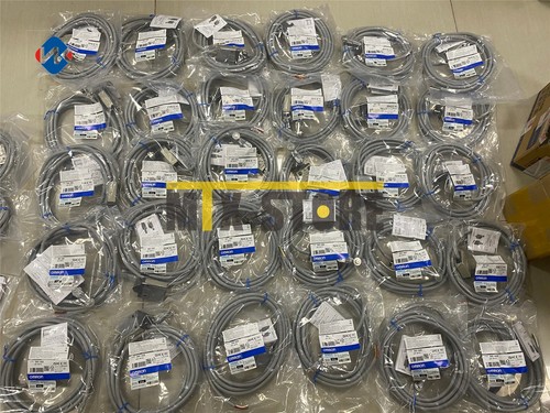 1PCS NEW OMRON D4C-1620 limit switch D4C1620 In Box | eBay