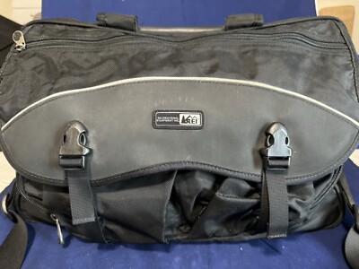 REI MultiUse Shoulder & Hand Bag Messenger Laptop School Work Weekender ...