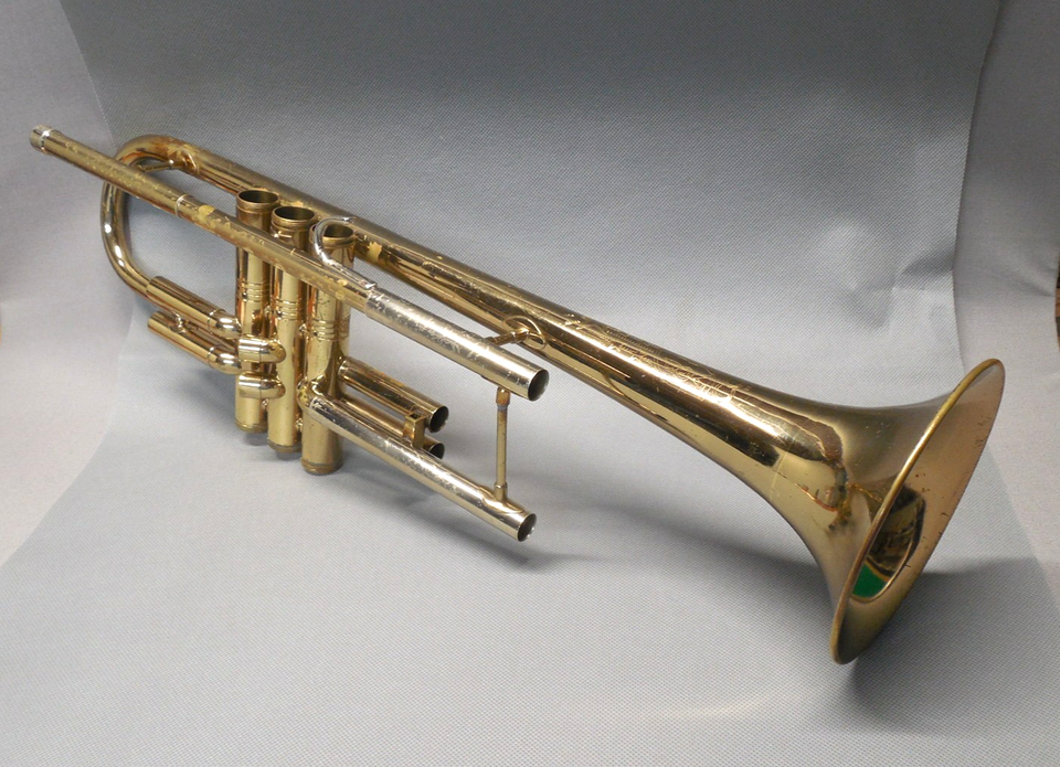 Conn Director Trumpet w/ 7C MP, Gig Bag - Good Valves, Slides Cleaned ...