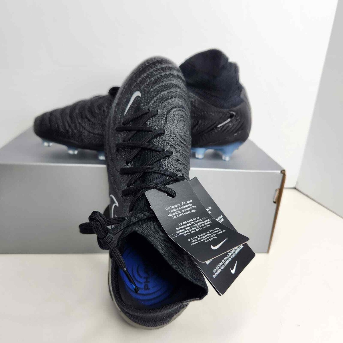 Nike Phantom Luna II Elite AG-Pro Black Size 6.5 Men / Size Nike Phantom Luna II Elite AG-Pro Black Size 6.5 Men / Size