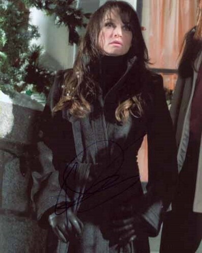 Kristen Cloke - Actress - Signed Photo - COA (25005) | eBay