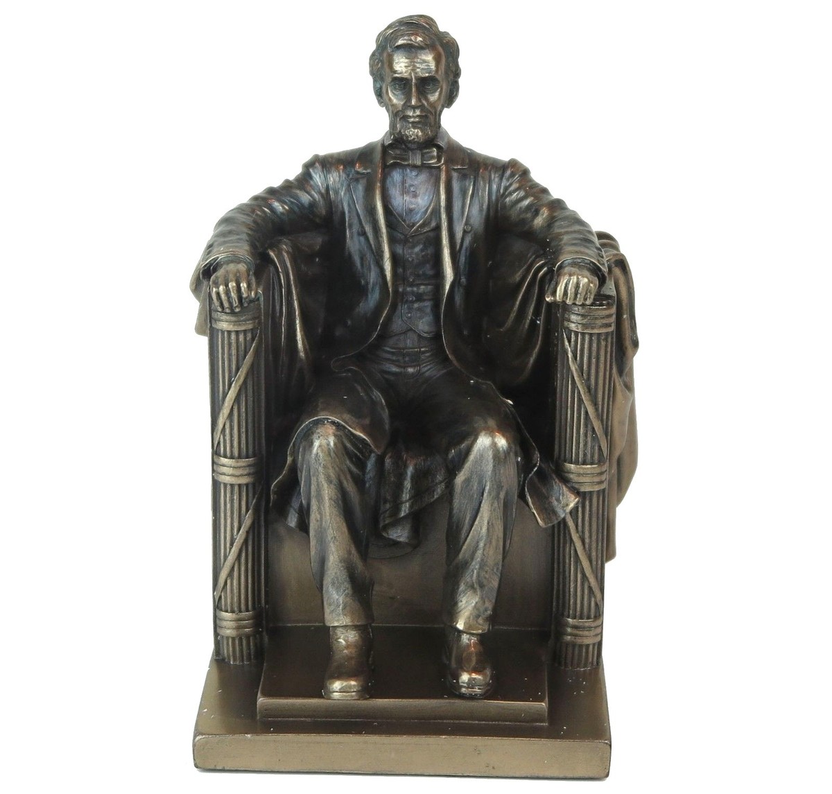 Statue D'abraham Lincoln Assis Lincoln Statue In Chicago's Edgewater