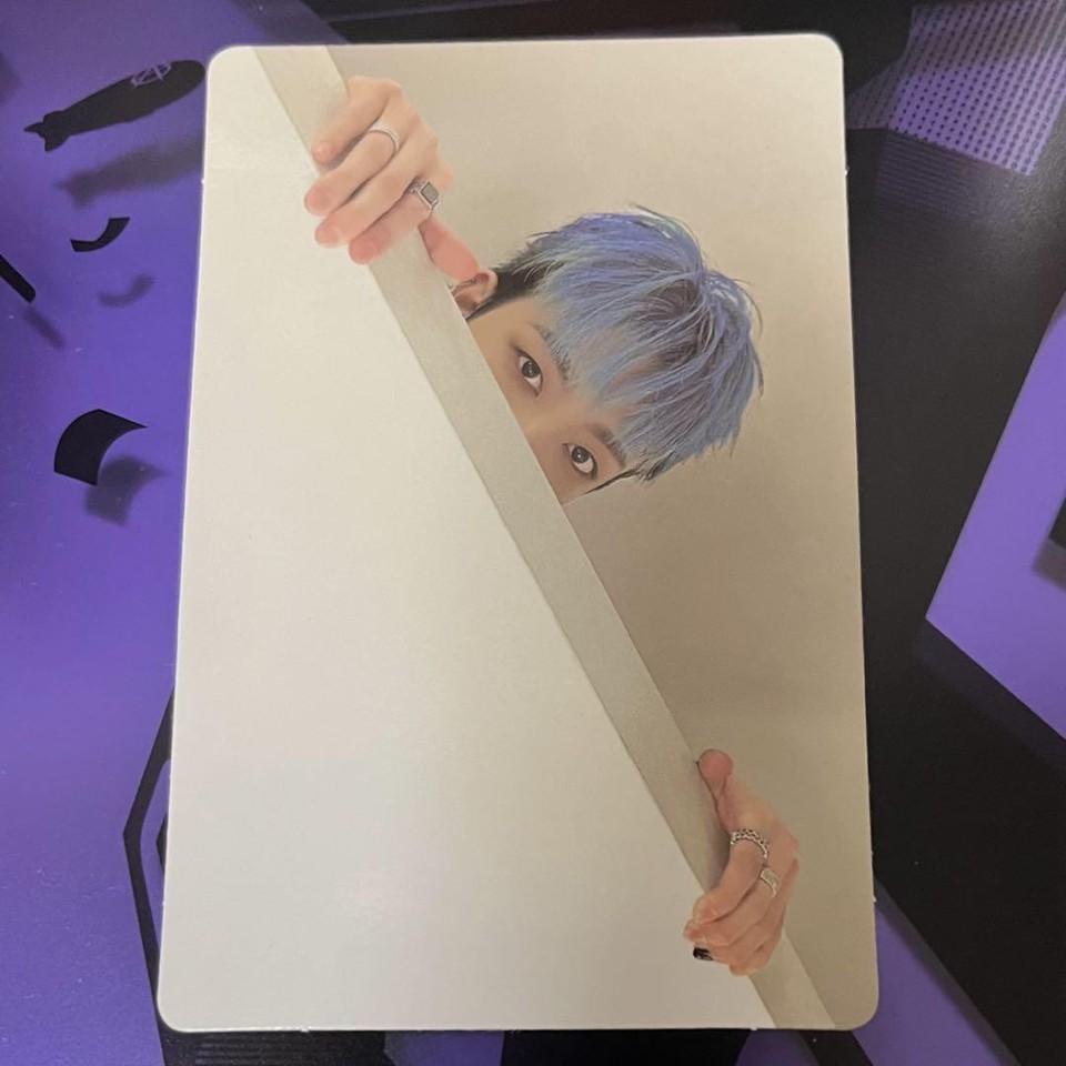 ATEEZ HONGJOONG THE WORLD EP.2 : OUTLAW official photo card A Diary Z ...