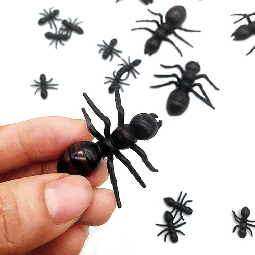 50pcs Fake Ants Simulated Bugs Prank Funny Toys for Halloween Party ...
