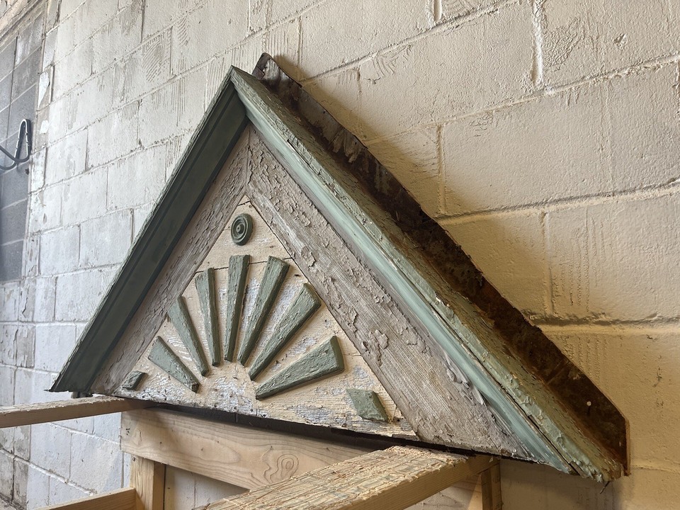 1800's Antique PORCH GABLE Front VICTORIAN Style Sunburst Chippy Paint ...