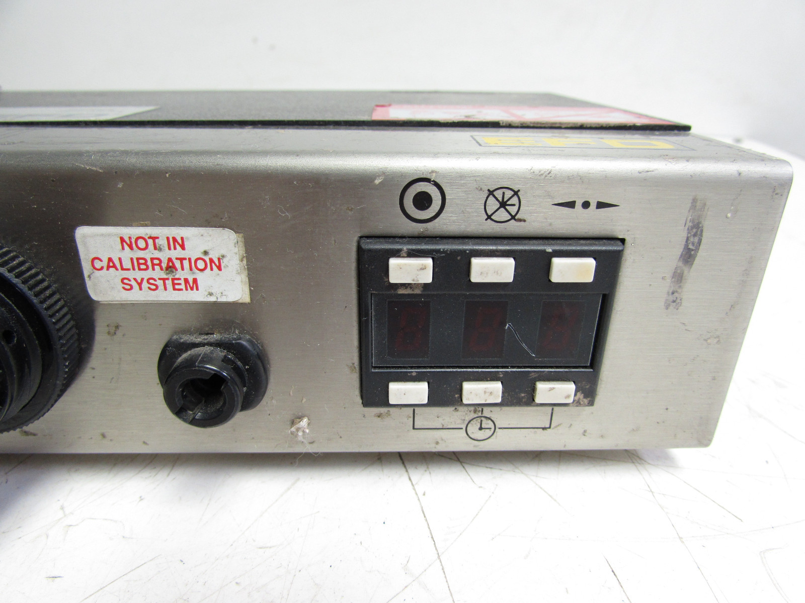 EFD 1500D LIQUID DISPENSER 100/120/220V 50/60HZ 10/12VA 5-24VDC ***GOOD ...