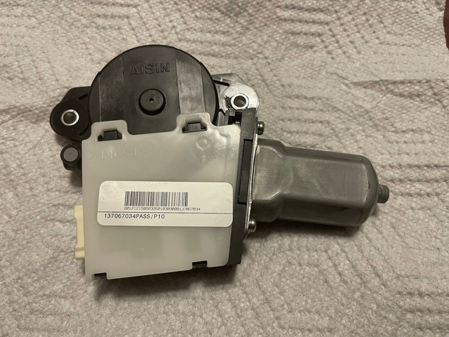 2014-2018 Toyota Corolla Sunroof Sun Roof Motor Drive OEM 14 15 16 17 ...