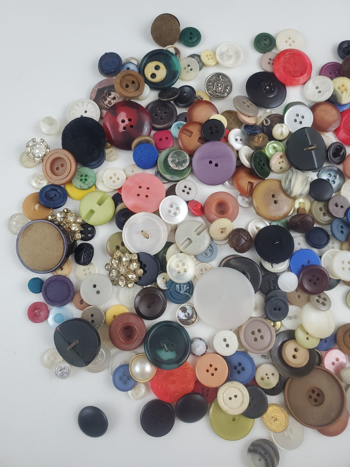 Vintage Button Lot Sewing Buttons Craft Junk Bulk Collectible 220 ...
