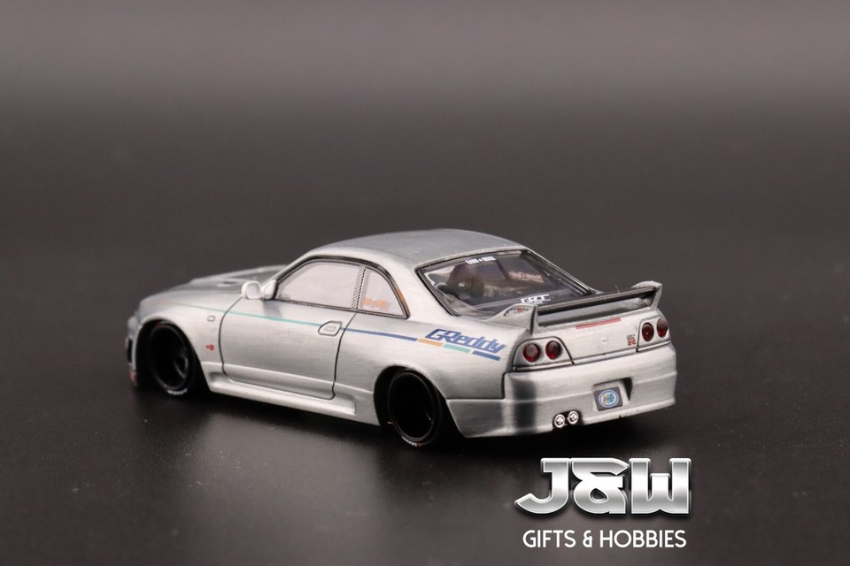 Kaido House x Mini GT Nissan GT-R (R33) Greddy GR33 V1 White KHMG113 1/ ...