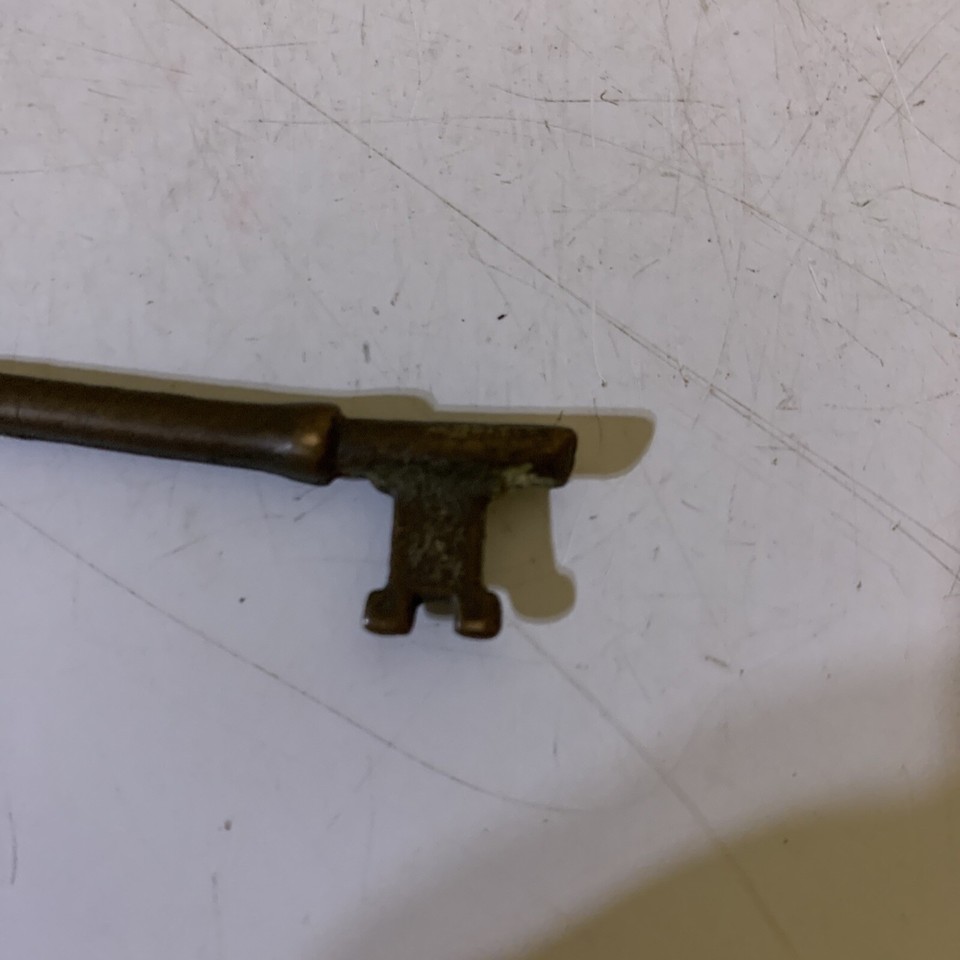 Vintage Brass Skeleton Key 3" Long No. 2 Stamped | eBay