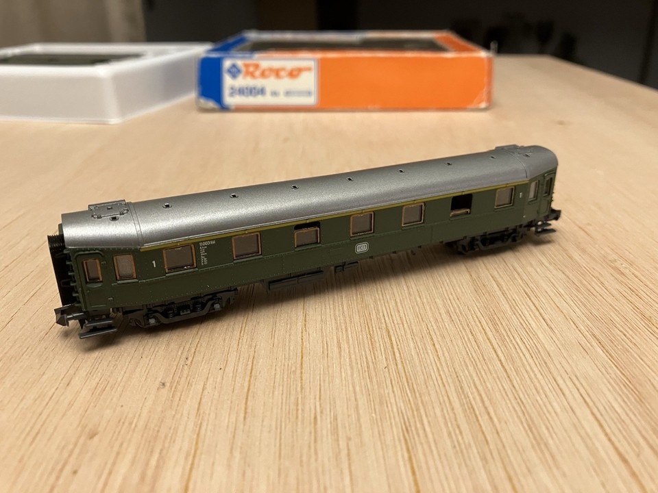 Rake of Four ROCO N Gauge German Coaches In Good Condition | eBay UK