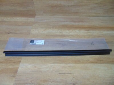 New Rear Right Window Interior Sealing Rail Mercedes W242/W246 ...