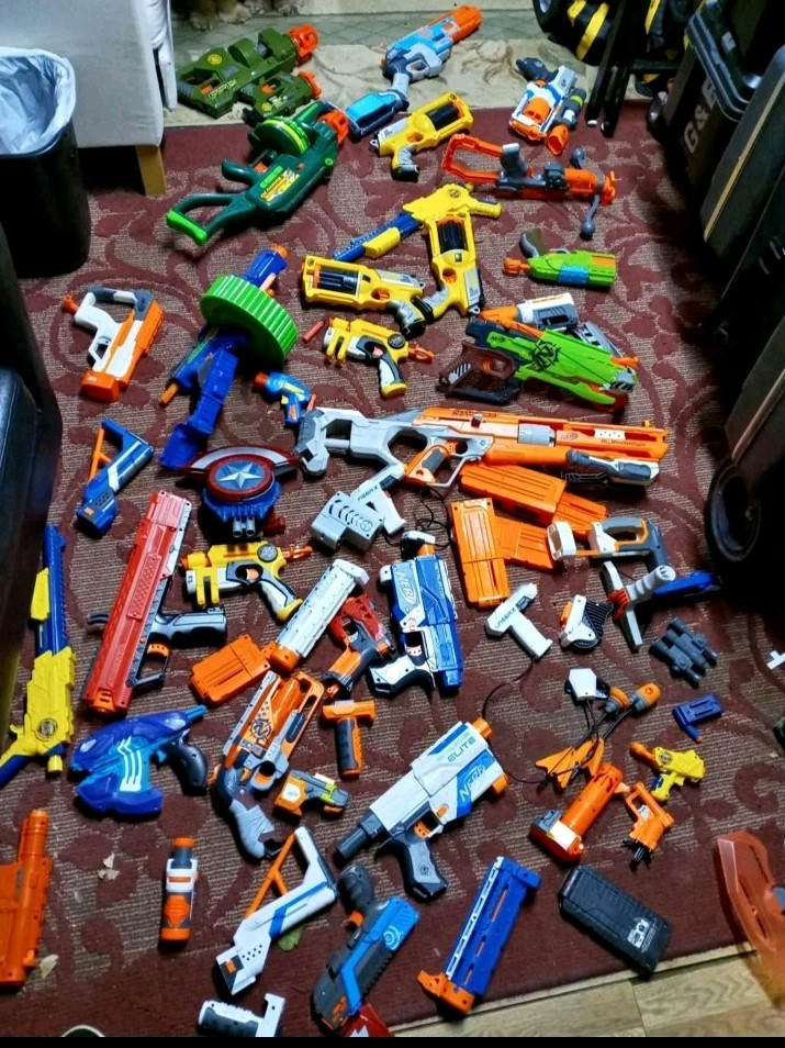 Nerf Gun Lot 34 total Guns Total Mixed huge toy Lot Of Many Nerf Guns. | eBay
