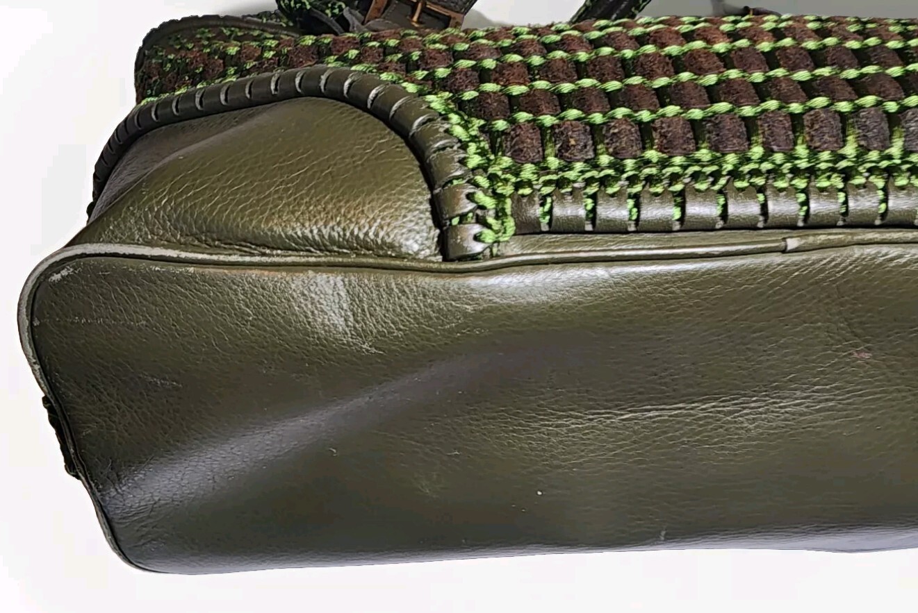 ISABELLA FIORE RICH STITCH PINEBERRY CROCHETED WEAVED GREEN TASSELED ...
