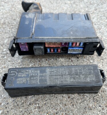 08-13 INFINITI G37 UNDER HOOD FUSE BOX FUSES RELAY BOX 24381-7990A | eBay