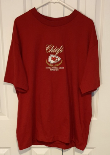 KANSAS CITY CHIEFS NFL Team Apparel Embroidered Box Fit T-Shirt Size M ...