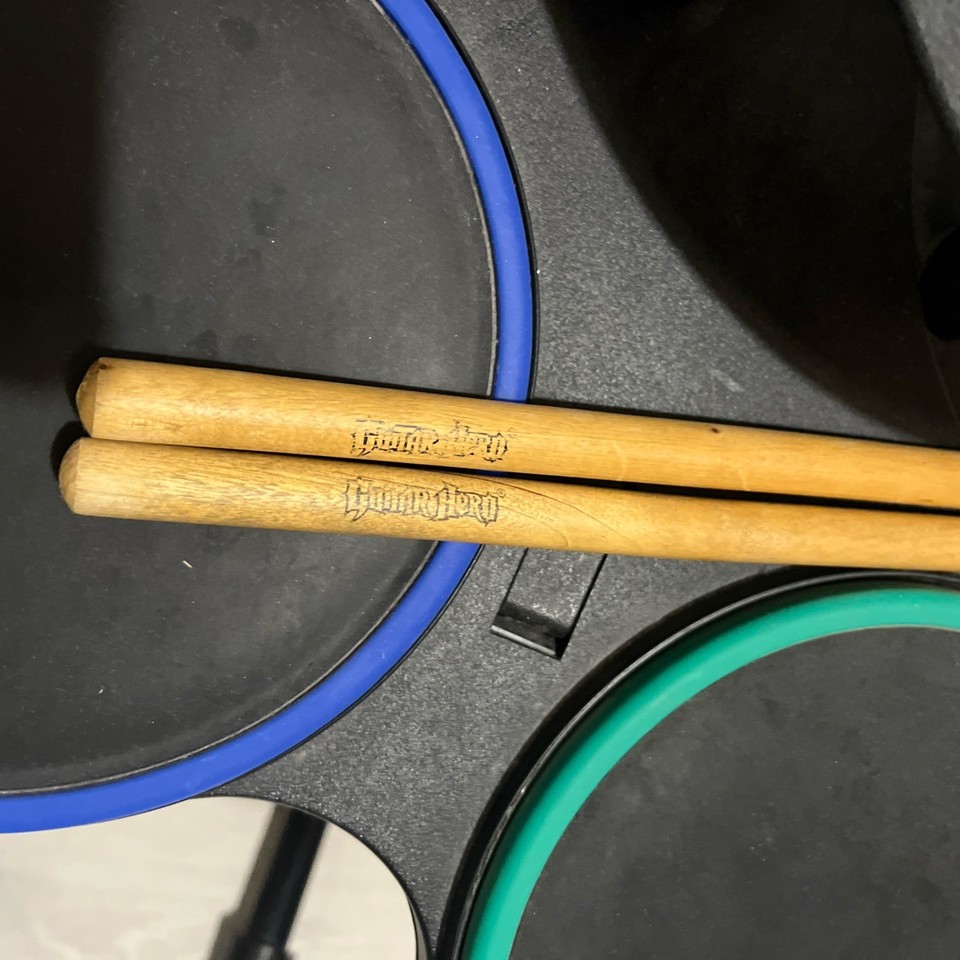 Guitar Hero Wireless Drum Kit Controller Nintendo Wii with Drumsticks ...