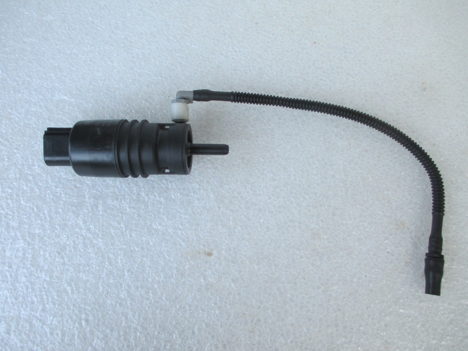 BMW 5 6 7 X3 X5 X6 Series WINDSHIELD WASHER PUMP OEM 67126934160 | eBay