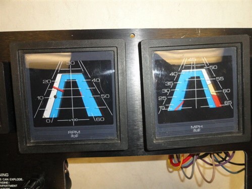 MEDALLION GAUGE / IGNITION SWITCH / FUSE / SWITCH PANEL 23" X 9 1/4 ...