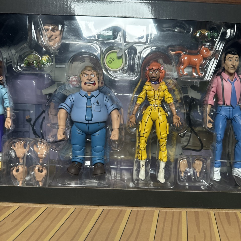 Neca Teenage Mutant Ninja Turtles April O'Neil Catwoman From Channel 6 ...