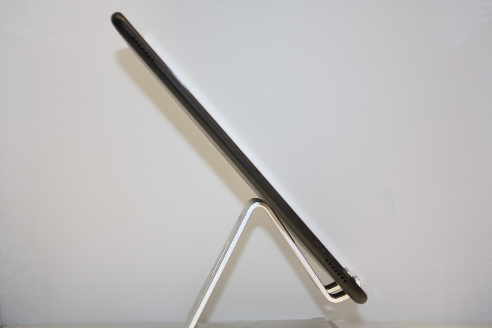 Amazon Fire HD 10 (11th Gen.) T76N2B - 32GB - Wi-Fi - 10.1" Tablet ...