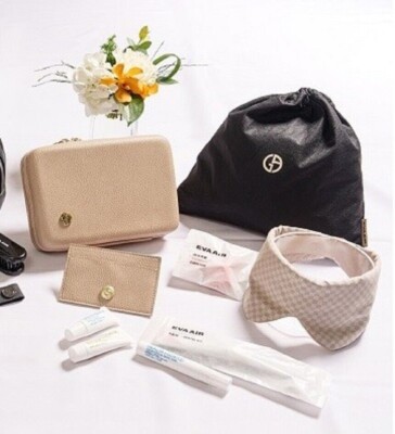 Eva Air Royal Laurel Business Class Giorgio Armani Overnight Kit-Hard ...