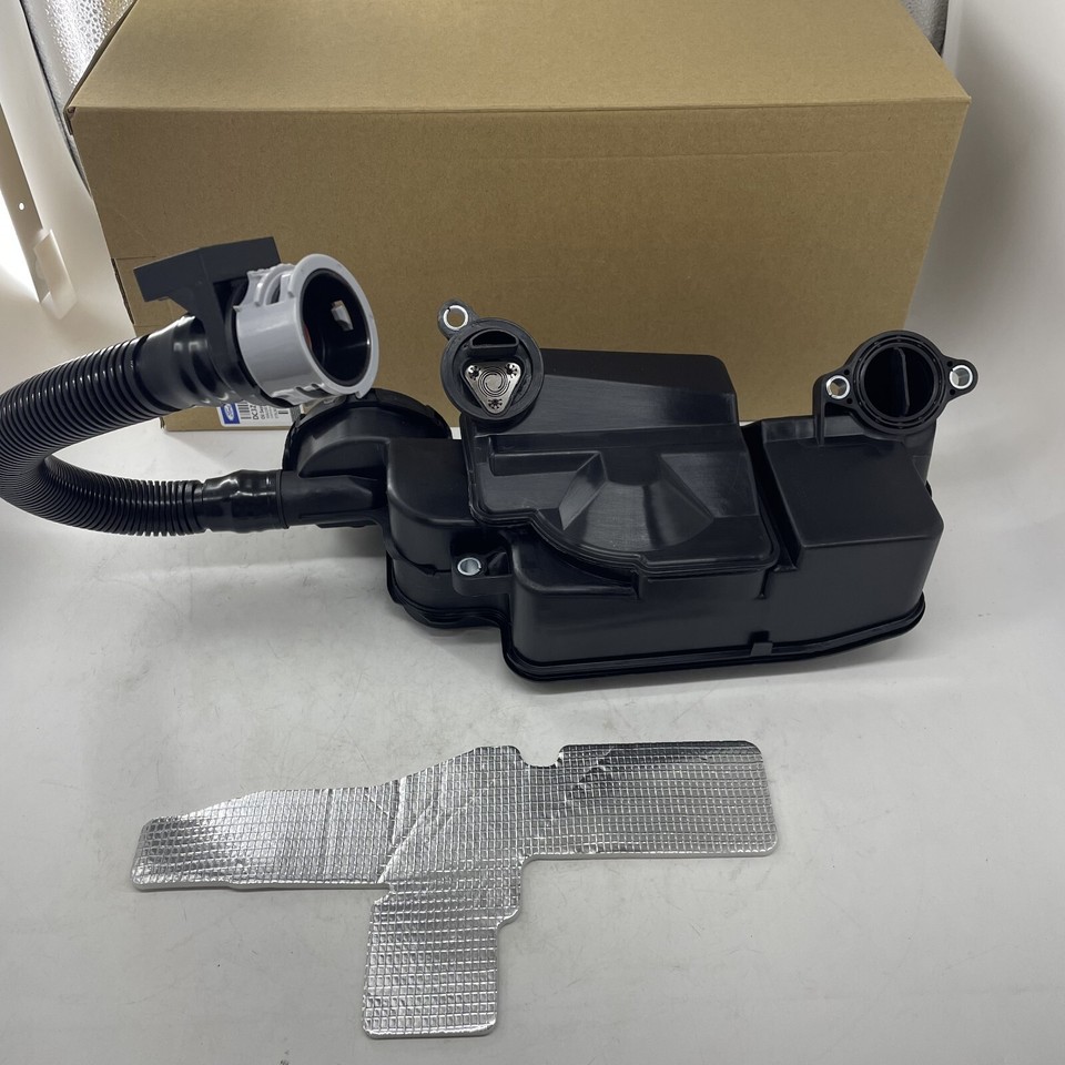 Motorcraft DC3Z6A785C Oil/Air Separator for 11-16 Ford PowerStroke 6.7L ...