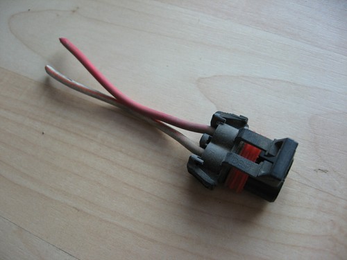 Delphi Volvo VNL 2-Pin Weatherproof Connector for Fuse & Relay Box # ...