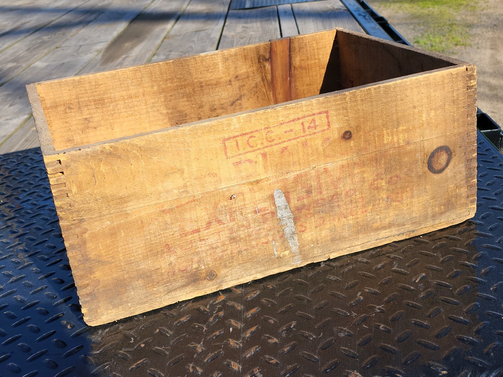 Vintage Red Diamond Explosives Wood Dynamite Box Cleveland Ohio | eBay