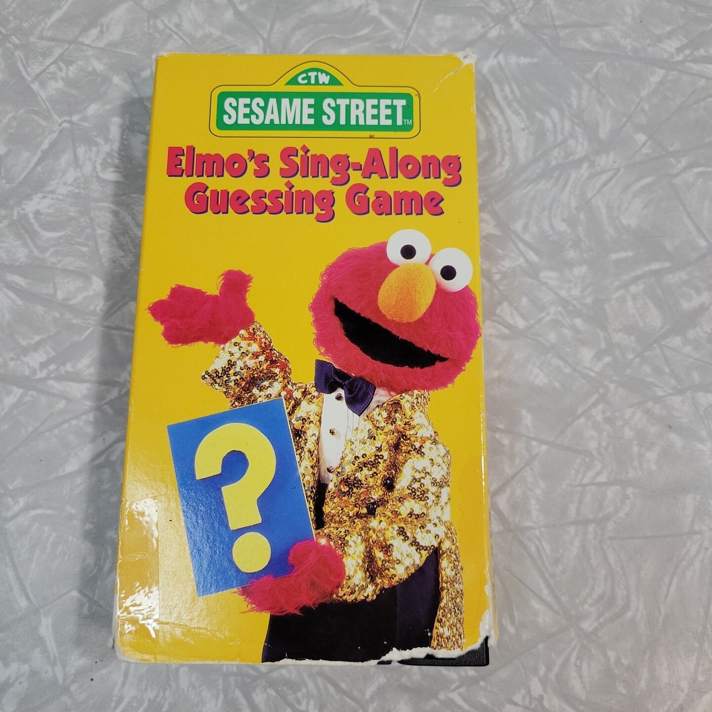 Sesame Street - Elmos Sing-Along Guessing | Grelly USA