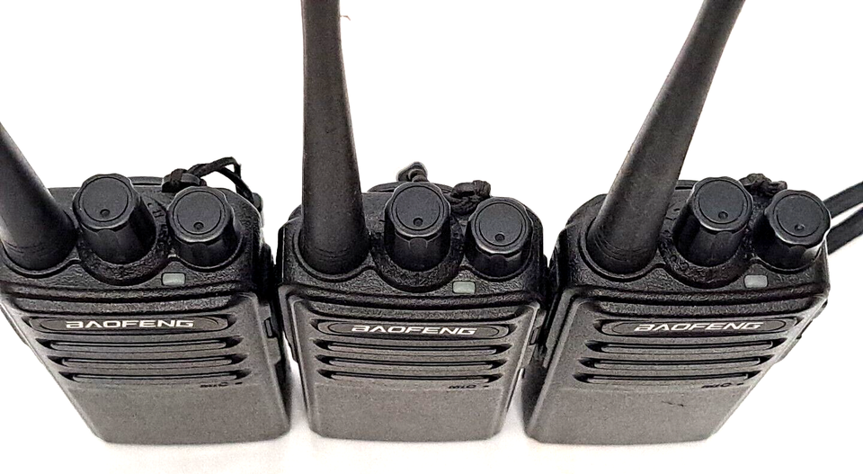 Lot Of 3 Baofeng Two Way Radios Model C2 With Charging Docks 1-2 Miles ...