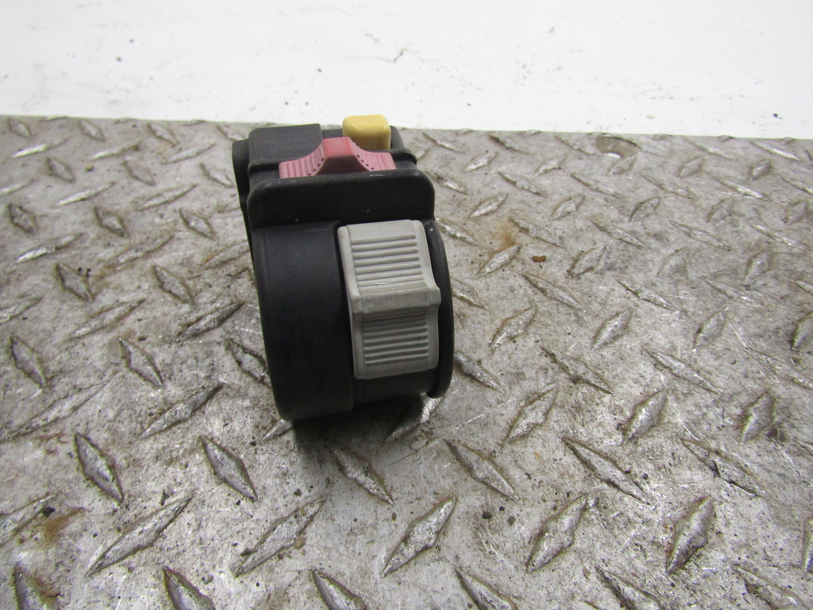 2006 POLARIS HAWKEYE 300 LEFT HANDLE HANDLEBAR CONTROL SWITCH SWITCHES ...