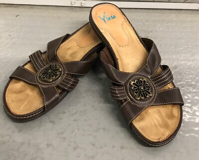 YUU Slide Sandals SIZE 11 M BROWN Ladies Medallion Leather Shoes | eBay