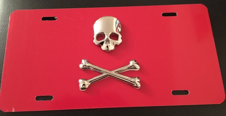 3D Custom Made Gold Full Skull On White/Red/Yellow Aluminum License ...