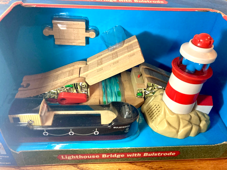 Thomas & Friends Wooden Railroad Lighthouse Bridge w/ Bulstrode IN ...