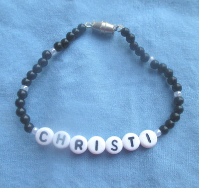 PERSONALIZED 6 1/4" BEADED NAME BRACELET WITH THE NAME Christi-NEW | eBay
