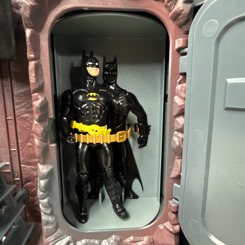 Batman Returns Wayne Manor Batcave Command Center Vintage 1991 Kenner ...