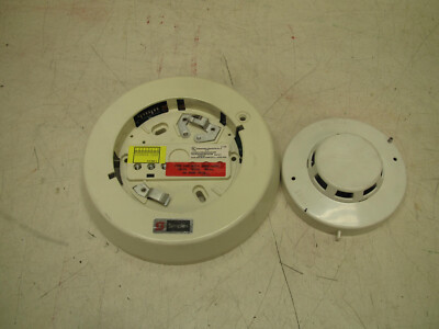 Simplex Fire Alarm 4098-9201 Photoelectric Smoke Detector With Base ...