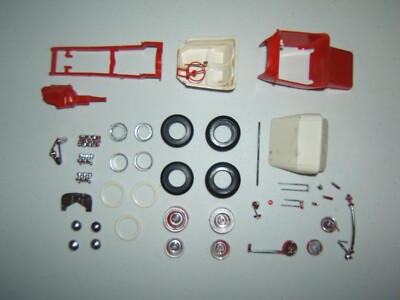 MONOGRAM LITTLE T 1/24 SCALE MODEL KIT CUSTOM STREET & SHOW ROD PARTS ...