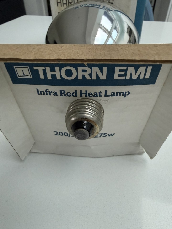THORN REFLECTOR CLEAR FRONT HARD GLASS INFRARED HEATING BULB 275W E27 ...