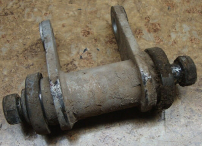 1985 Yamaha Dirt Bike YZ80 YZ 80 Shock Linkage Mount Bracket Brace ...