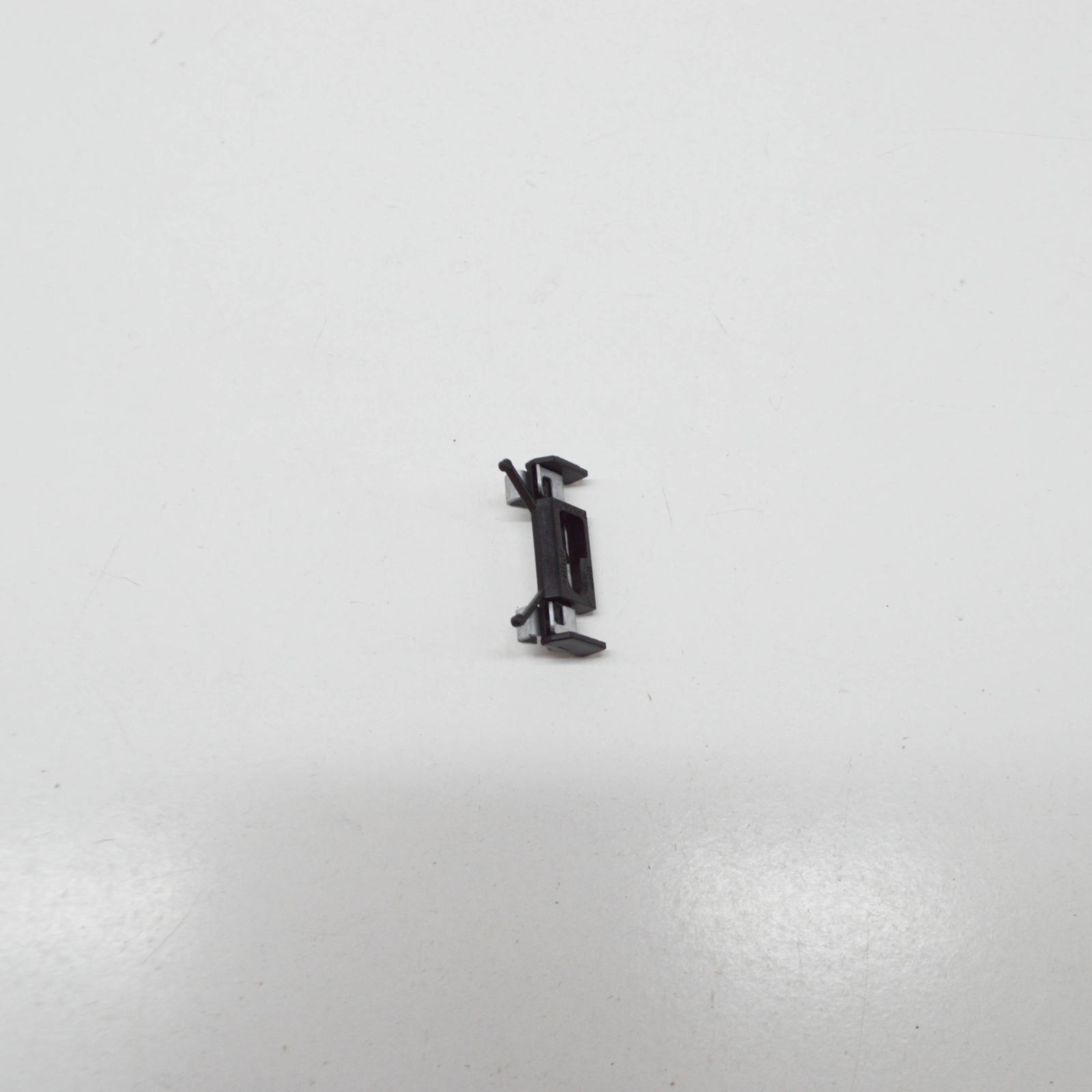 BMW 3 E90 Windscreen Pillar Trim Clip Clamp 51137145109 7145109 NEW ...