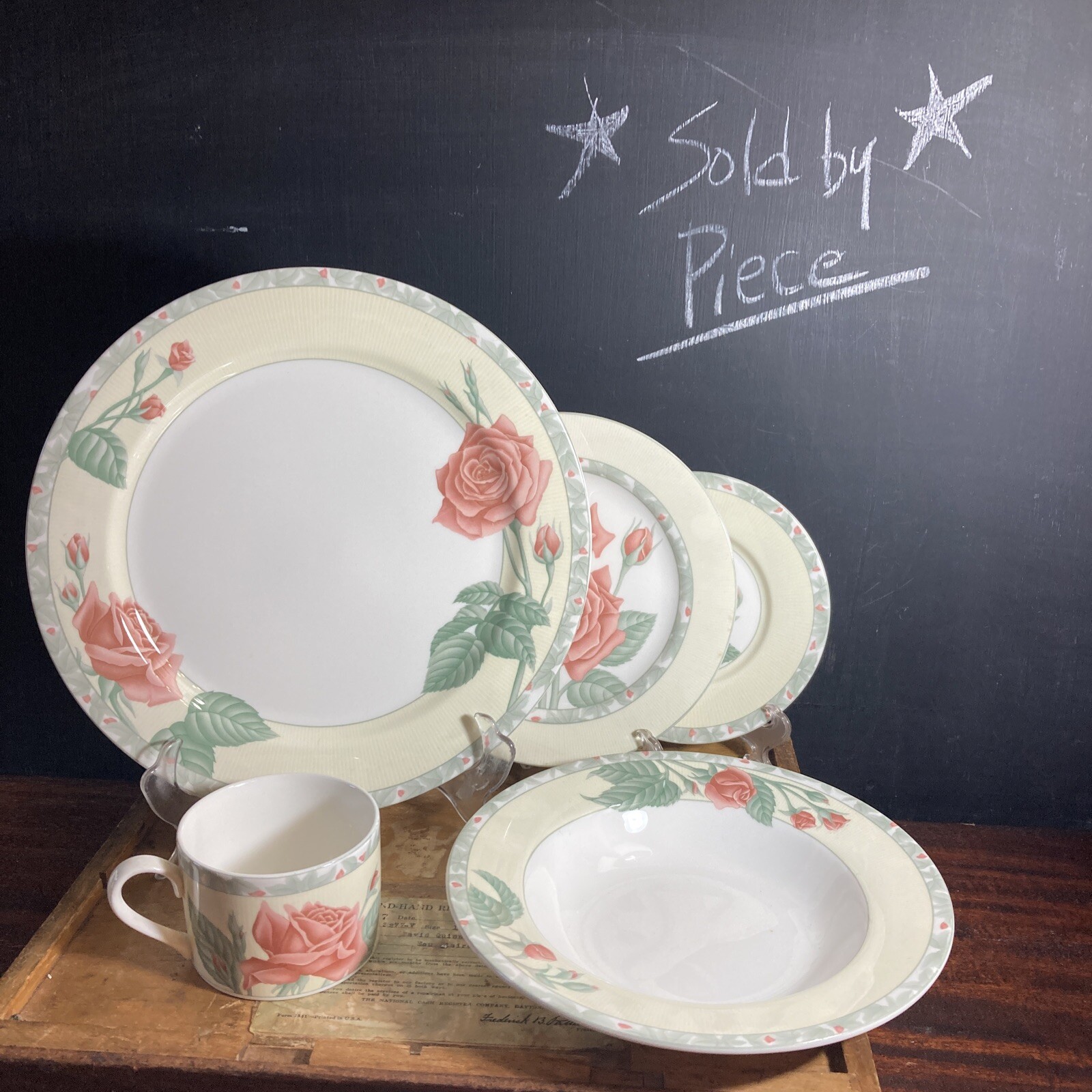 Victoria & Beale MISTY ROSE 9064 Casual Peach Roses Various Pieces Sold ...