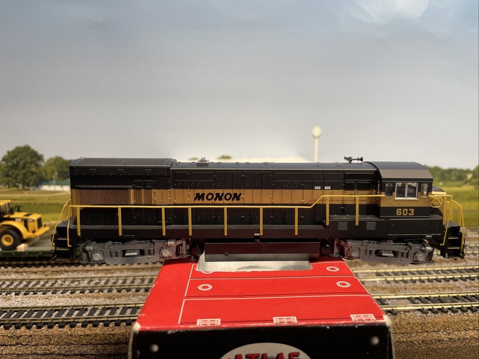 Ho Scale, Atlas GE U23B “Monon” Locomotive W/ DCC Motion NIB | eBay