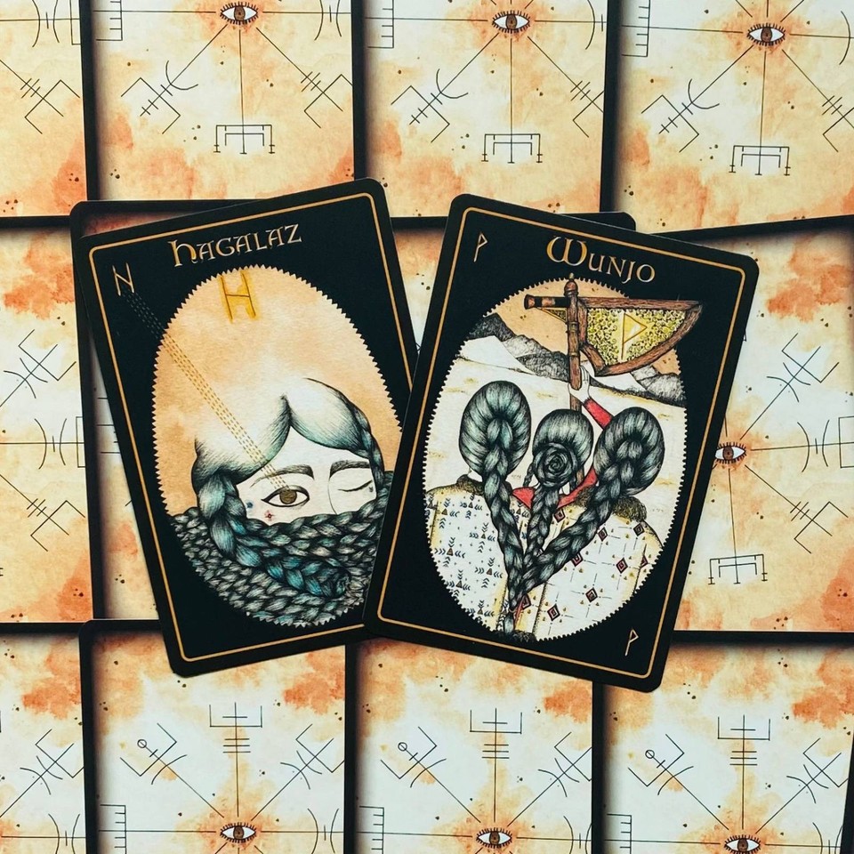 Rune Oracle Gulliver L'aventuriere and Lyra Ceoltoir Agm With Bag | eBay UK