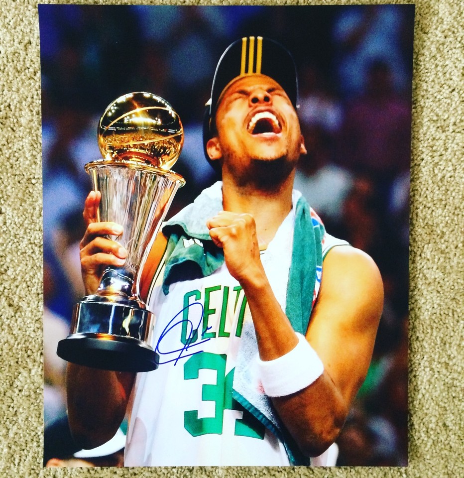 Paul Pierce Signed Autograph 16x20 Photograph Boston Celtics Trophy ...